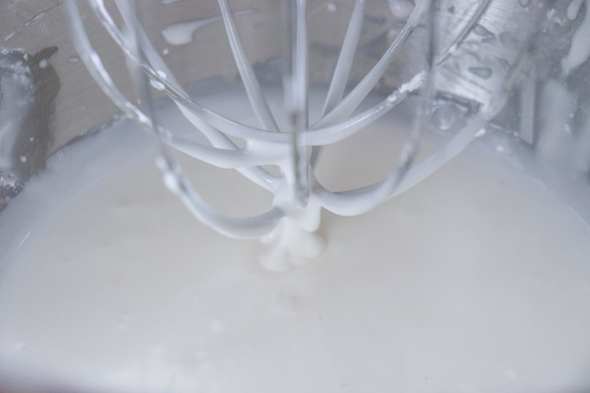 Easy Royal Icing Recipe (that hardens!) for Sugar Cookies