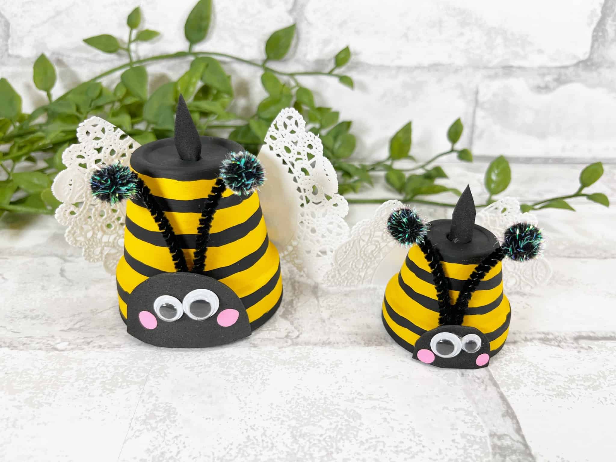 Plant Pot Bee Craft » Homemade Heather