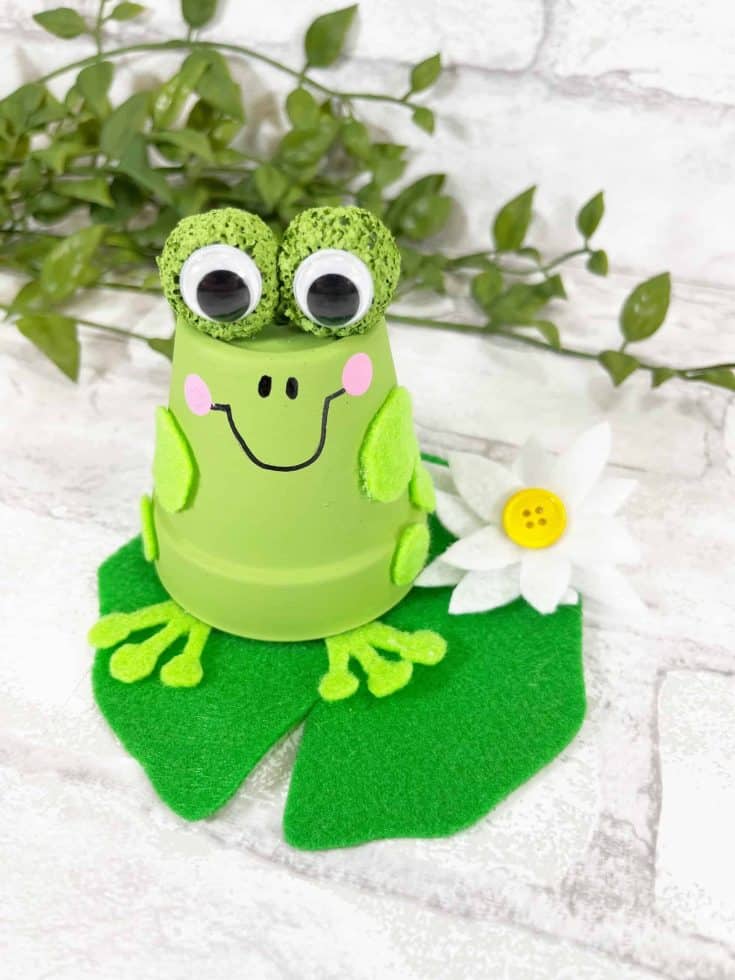 Plant Pot Frog Craft » Homemade Heather