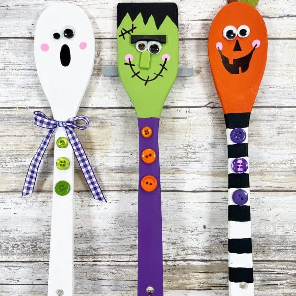 Wooden Halloween Spoons Craft » Homemade Heather