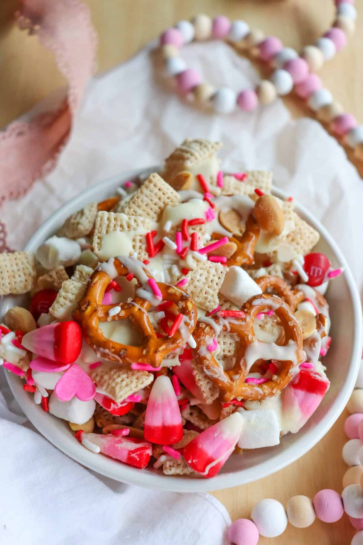 Valentine's Day Snack Mix Recipe » Homemade Heather