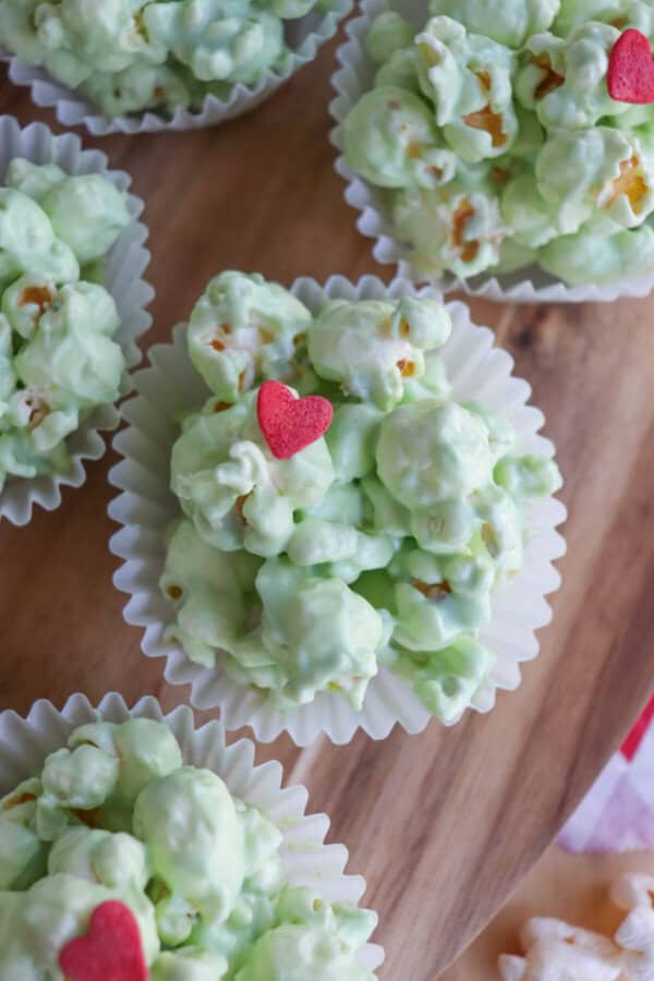 Crockpot Grinch Popcorn Balls Recipe » Homemade Heather