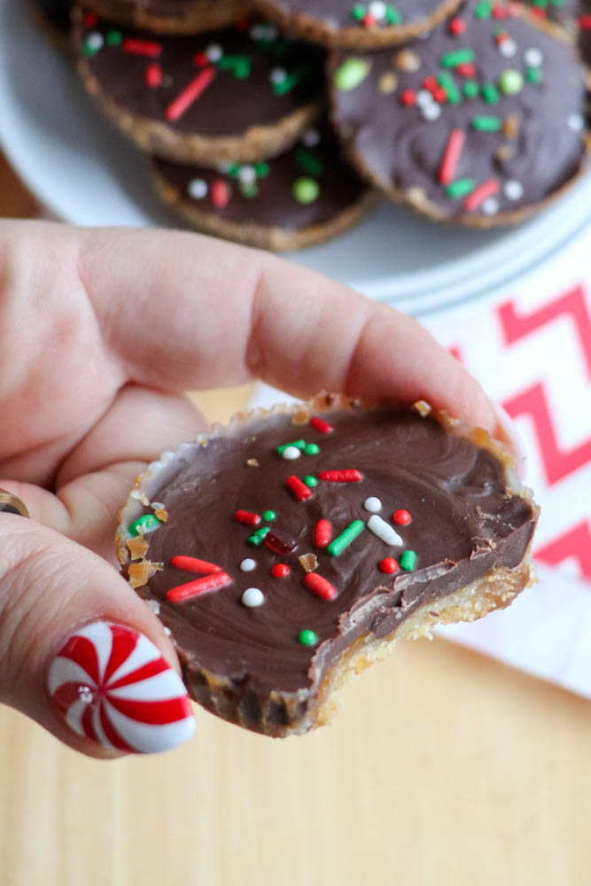 Ritz Christmas Crack Cookies Recipe » Homemade Heather