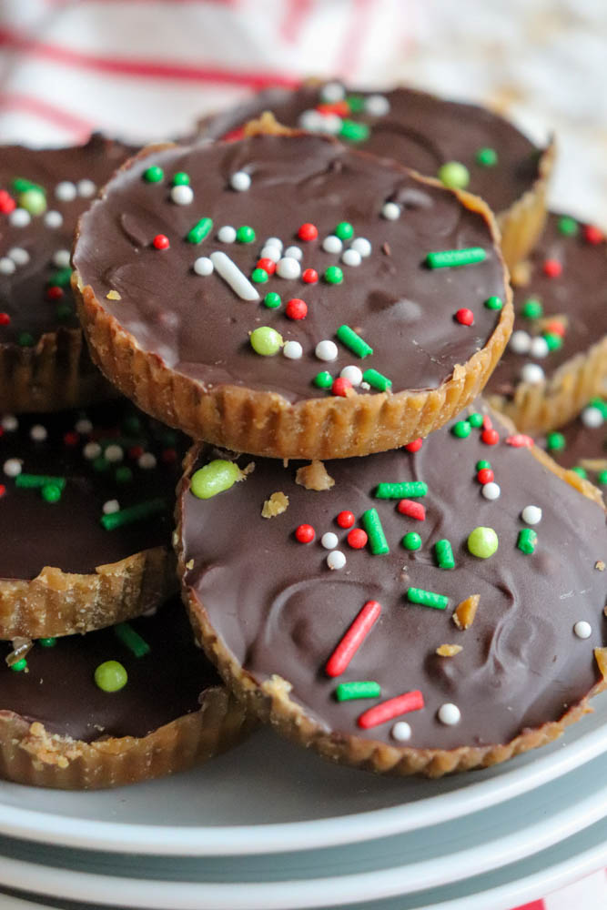 Ritz Christmas Crack Cookies Recipe » Homemade Heather