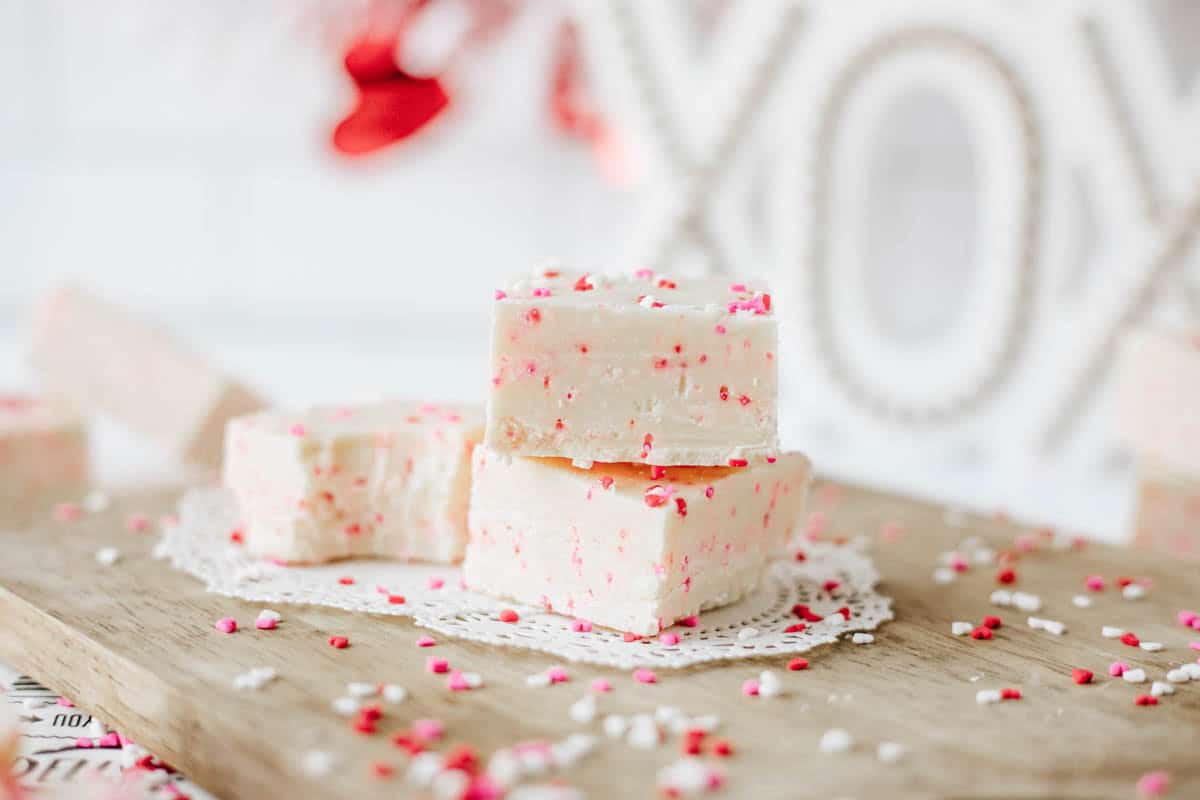 3-Ingredient White Chocolate Fudge (Valentine's Day Recipe) » Homemade ...