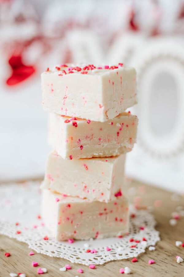 3-Ingredient White Chocolate Fudge (Valentine's Day Recipe) » Homemade ...